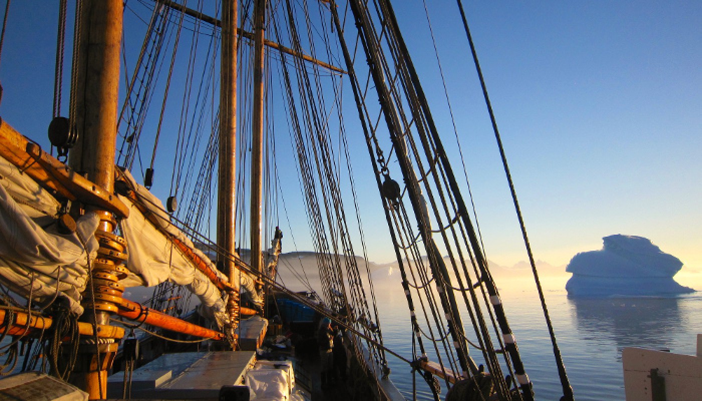 Cryospheric Sciences | High-tech science, old-school ship – Anne ...