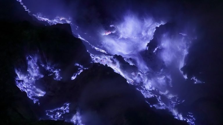 Geochemistry, Mineralogy, Petrology & Volcanology | A lava for (almost ...