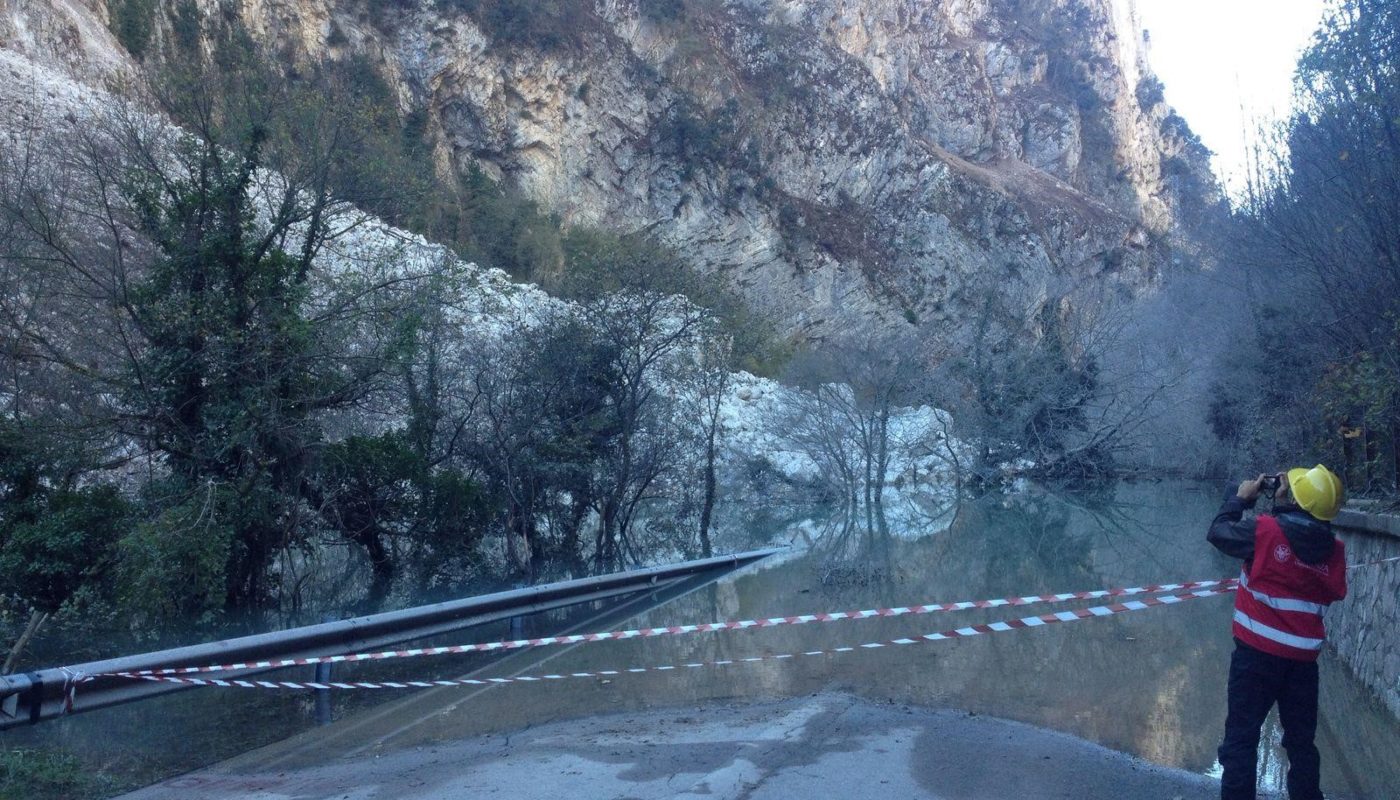 Natural Hazards | The Italian catalogue of earthquake-induced ground ...