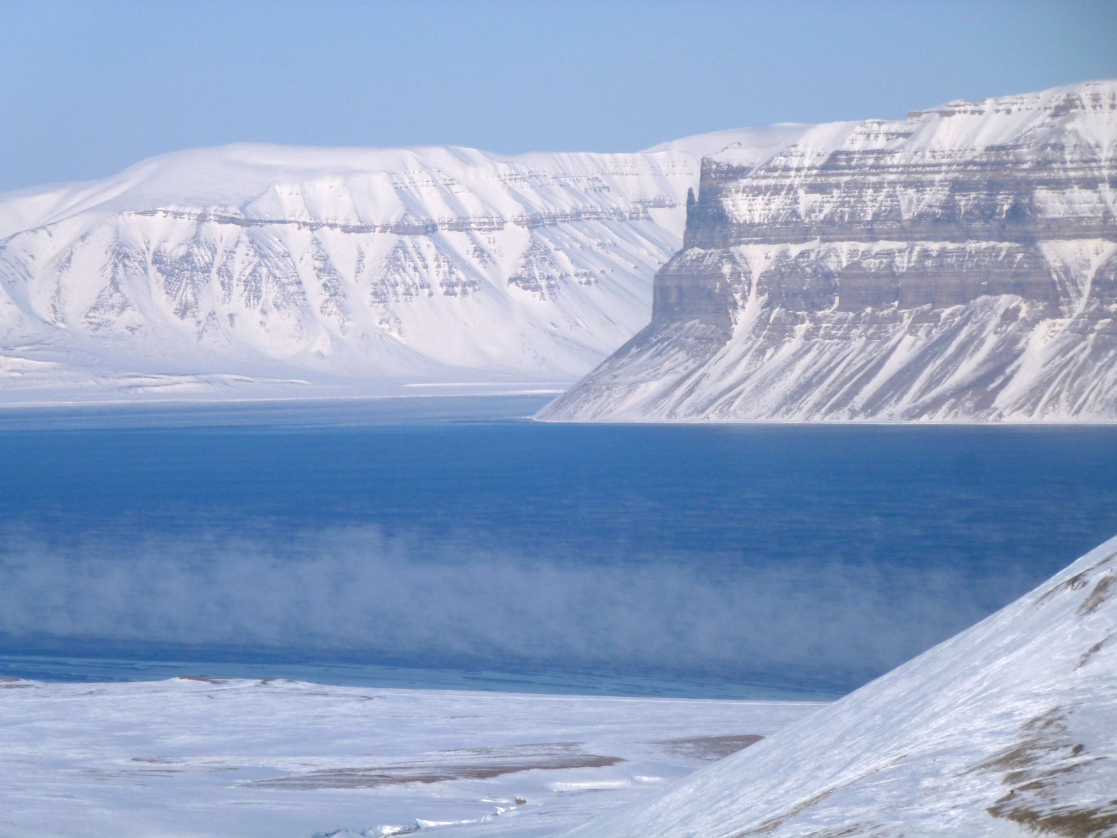 GeoLog | Volcanic ash layers in Svalbard hold clues to the formation of ...