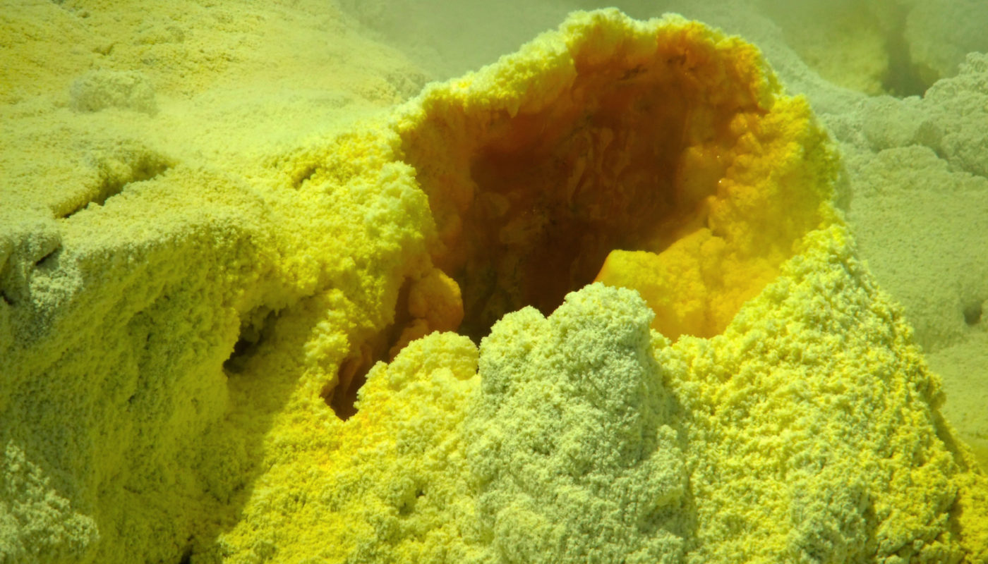 GeoLog | Imaggeo On Mondays: Sulphur volcano