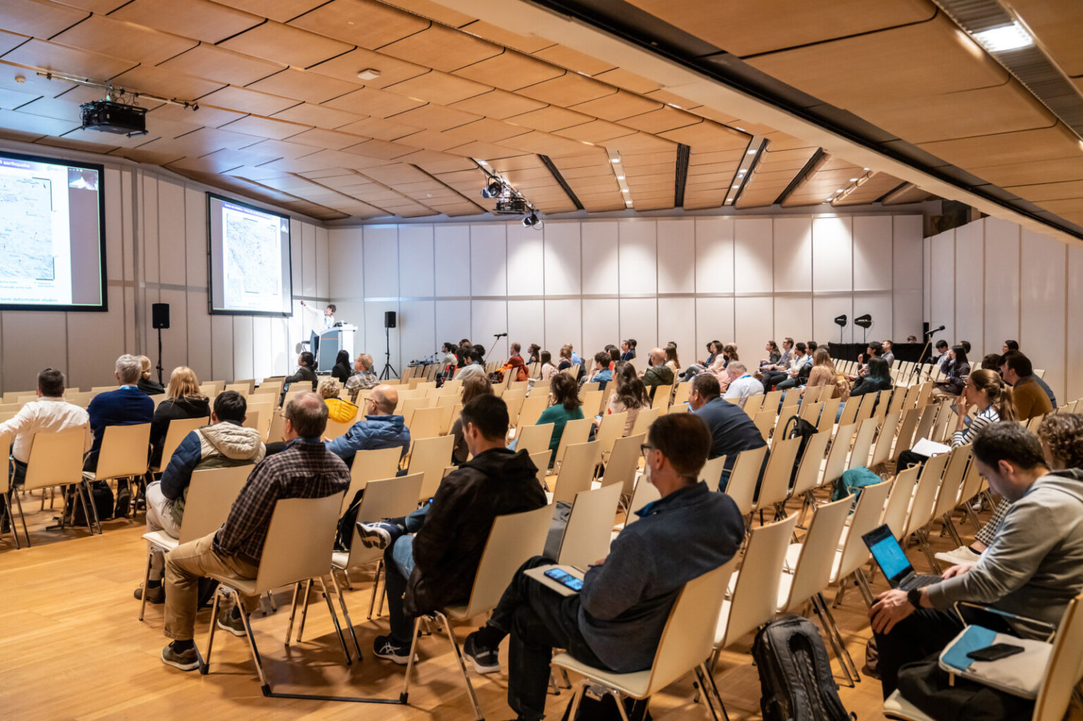 GeoLog | You can shape the EGU24 programme by organising a session!