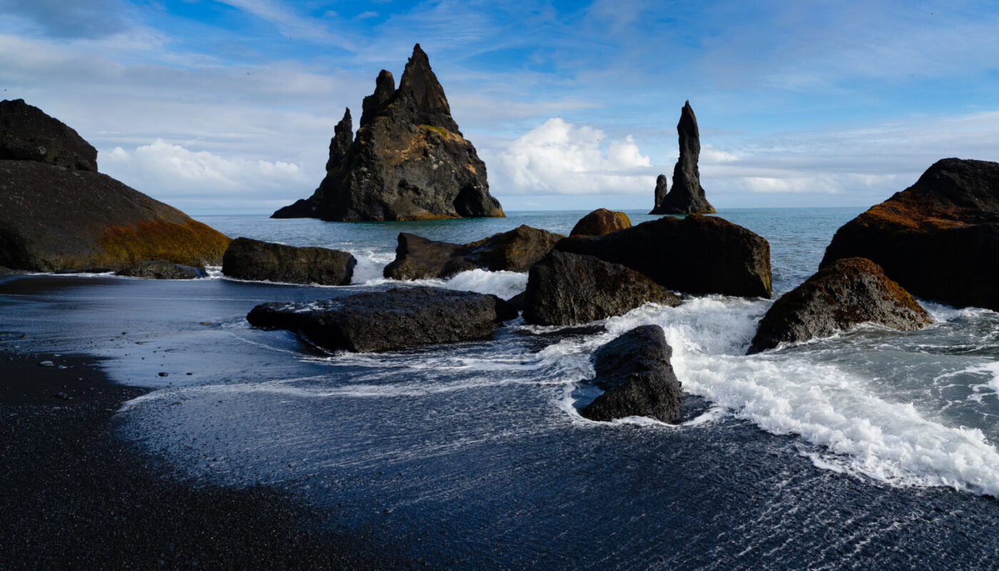GeoLog | Imaggeo On Monday: Reynisdrangar basalt sentinels