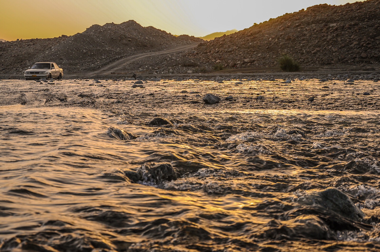 GeoLog | Open flood modelling: Real time inundation and human ...