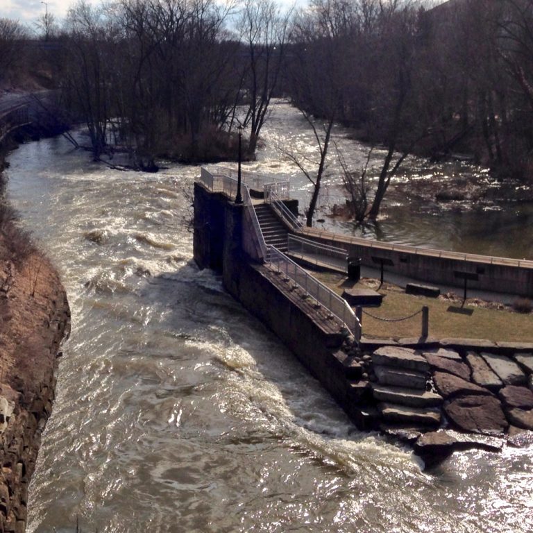 Water Underground | Where does the water in streams come from when it ...